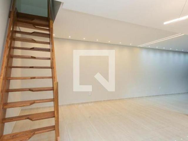 Casa à Venda Itaquera, 2 Quartos, 150 m2