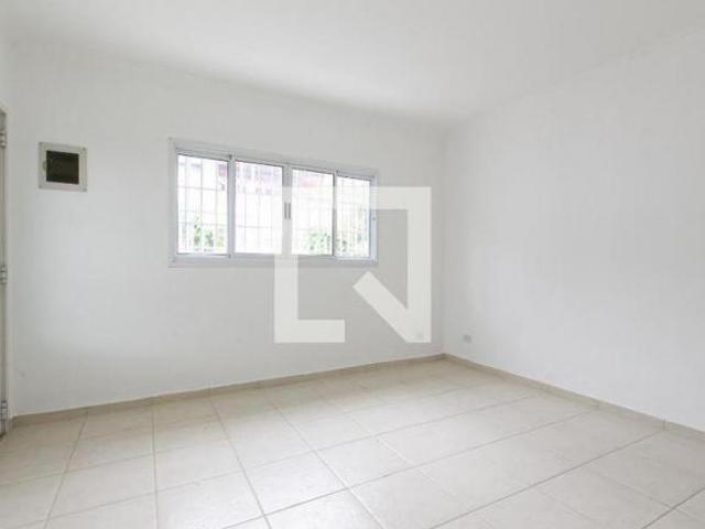 Casa à Venda Itaquera, 2 Quartos, 131 m² São Paulo