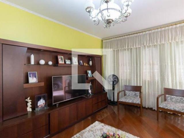 Casa à Venda Itaquera, 2 Quartos, 200 m2