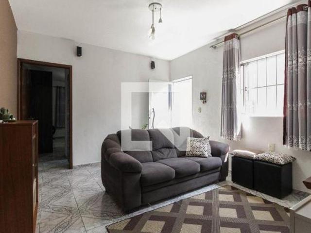 Casa à Venda Itaquera, 2 Quartos, 70 m2