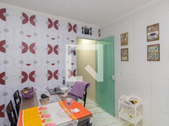 Casa à Venda Itaquera, 2 Quartos, 70 m² São Paulo