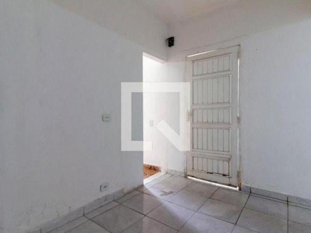 Casa à Venda Itaquera, 2 Quartos, 70 m² São Paulo