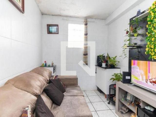 Casa à Venda Itaquera, 7 Quartos, 200 m² São Paulo