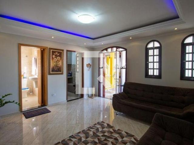Casa à Venda Itaquera, 4 Quartos, 175 m2