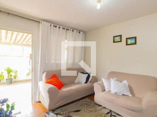 Casa à Venda Itaquera, 4 Quartos, 180 m2