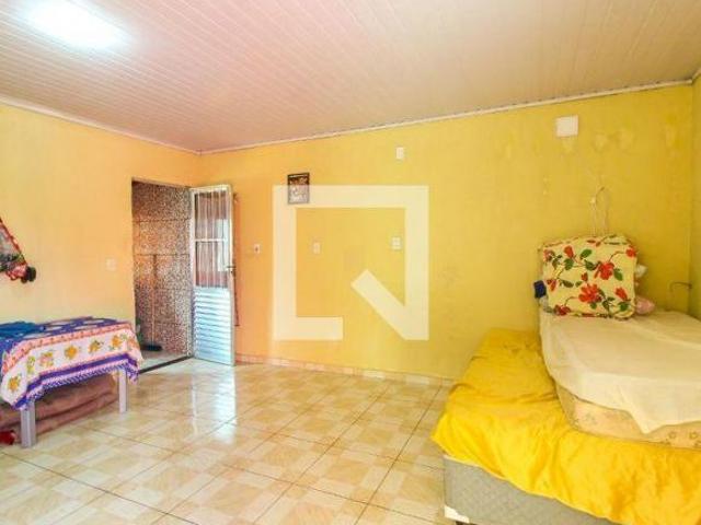 Casa à Venda Itaquera, 4 Quartos, 100 m² São Paulo