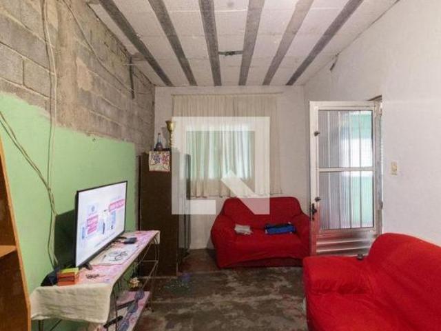 Casa à Venda Itaquera, 4 Quartos, 105 m² São Paulo