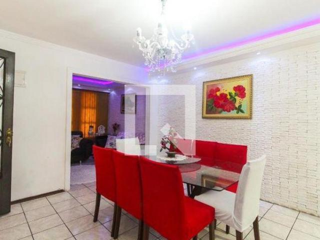 Casa à Venda Itaquera, 4 Quartos, 112 m² São Paulo