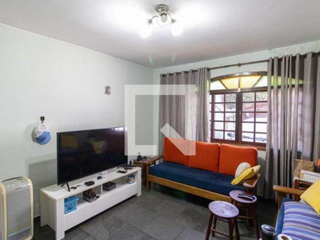 Casa à Venda Itaquera, 4 Quartos, 135 m2