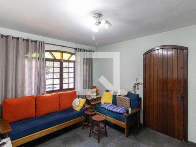 Casa à Venda Itaquera, 4 Quartos, 135 m² São Paulo
