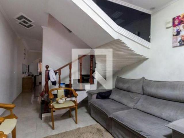 Casa à Venda Itaquera, 4 Quartos, 243 m2