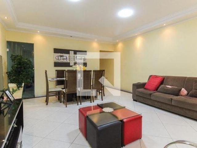 Casa à Venda Itaquera, 4 Quartos, 260 m² São Paulo