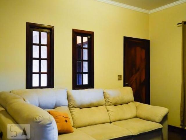 Casa à Venda Itaquera, 4 Quartos, 220 m2