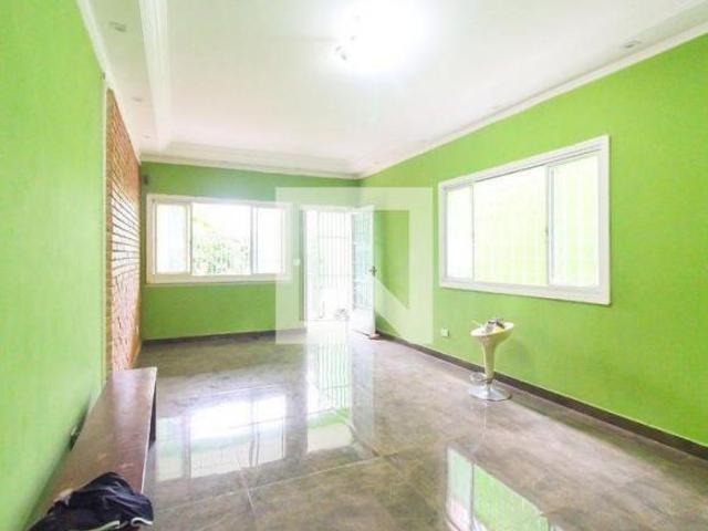 Casa à Venda Itaquera, 4 Quartos, 300 m² São Paulo