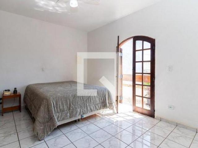 Casa à Venda Itaquera, 5 Quartos, 360 m2