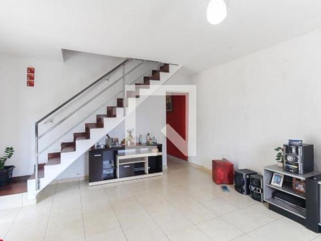 Casa à Venda Itaquera, 5 Quartos, 300 m2