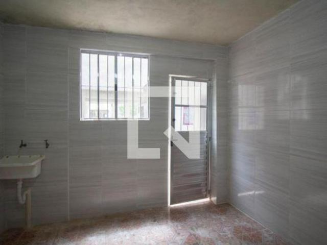 Casa à Venda Itaquera, 6 Quartos, 115 m2