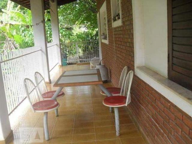 Casa à Venda Ivoturucaia, 3 Quartos, 400 m² Jundiaí