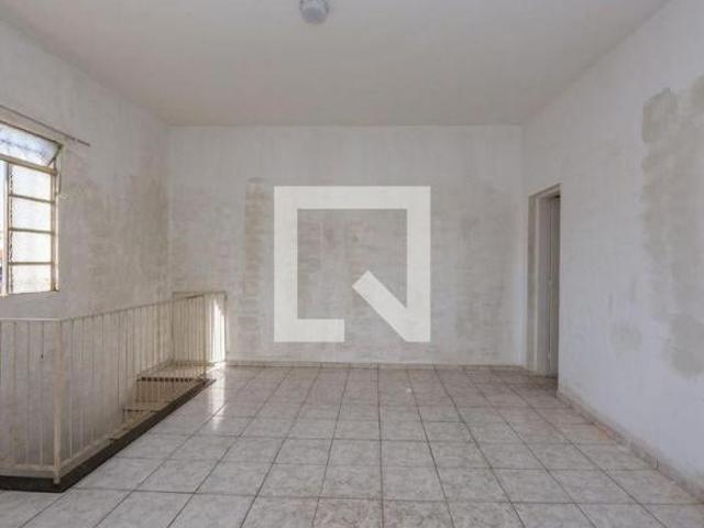 Casa à Venda João Pinheiro, 2 Quartos, 280 m² Belo Horizonte