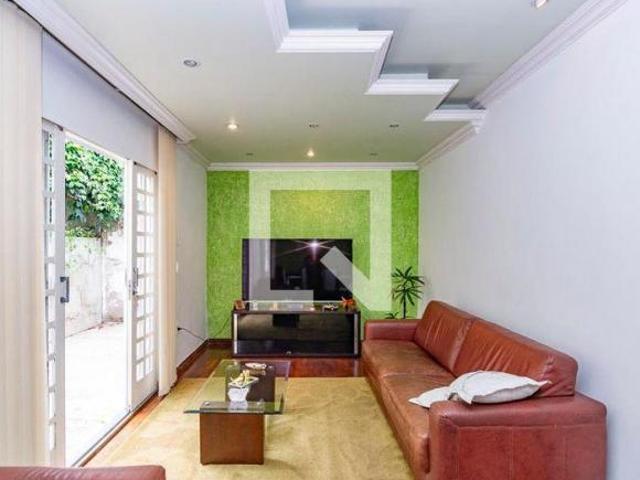 Casa à Venda João Pinheiro, 3 Quartos, 177 m² Belo Horizonte