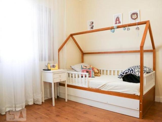 Casa à Venda Jabaquara, 2 Quartos, 135 m2