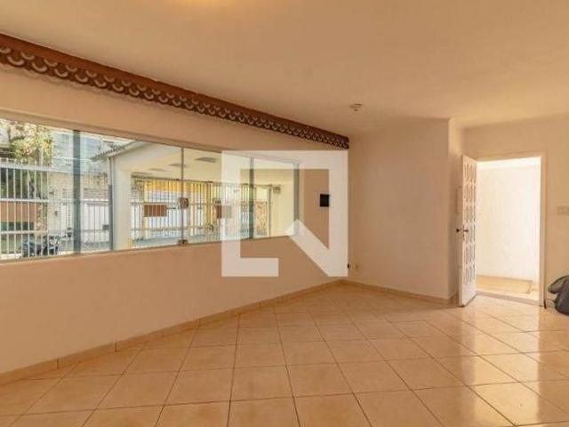 Casa à Venda Jabaquara, 2 Quartos, 200 m² São Paulo