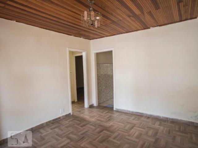 Casa à Venda Jabaquara, 2 Quartos, 300 m² São Paulo