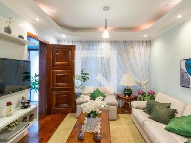 Casa à Venda Jabaquara, 3 Quartos, 650 m² São Paulo