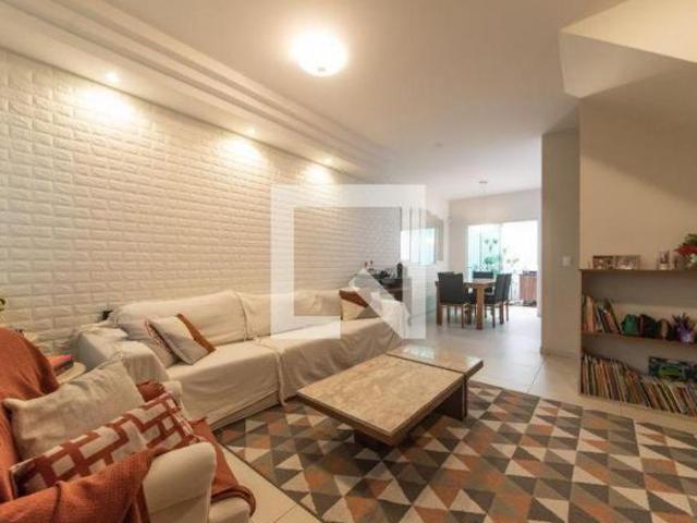 Casa à Venda Jabaquara, 3 Quartos, 100 m² São Paulo