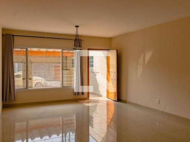 Casa à Venda Jabaquara, 3 Quartos, 157 m² São Paulo