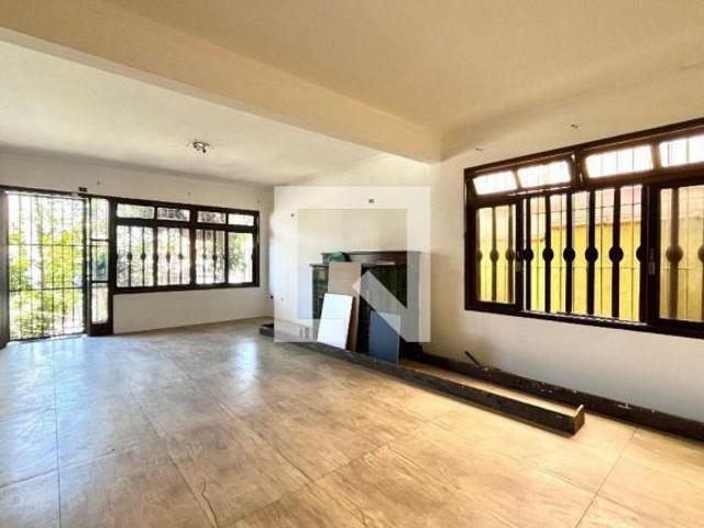 Casa à Venda Jabaquara, 3 Quartos, 170 m2