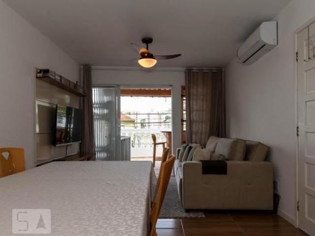 Casa à Venda Jabaquara, 3 Quartos, 180 m2
