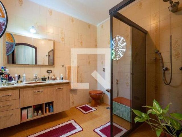 Casa à Venda Jabaquara, 3 Quartos, 200 m2