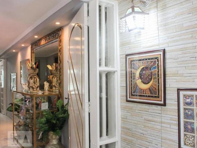 Casa à Venda Jabaquara, 3 Quartos, 210 m2
