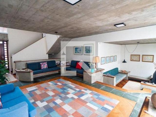 Casa à Venda Jabaquara, 3 Quartos, 240 m2