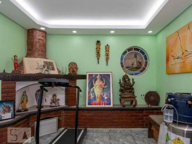 Casa à Venda Jabaquara, 3 Quartos, 240 m2