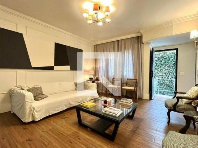 Casa à Venda Jabaquara, 4 Quartos, 190 m² São Paulo