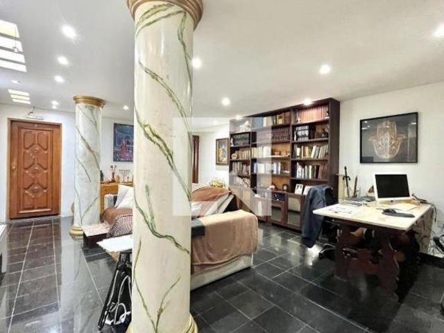 Casa à Venda Jabaquara, 4 Quartos, 206 m2