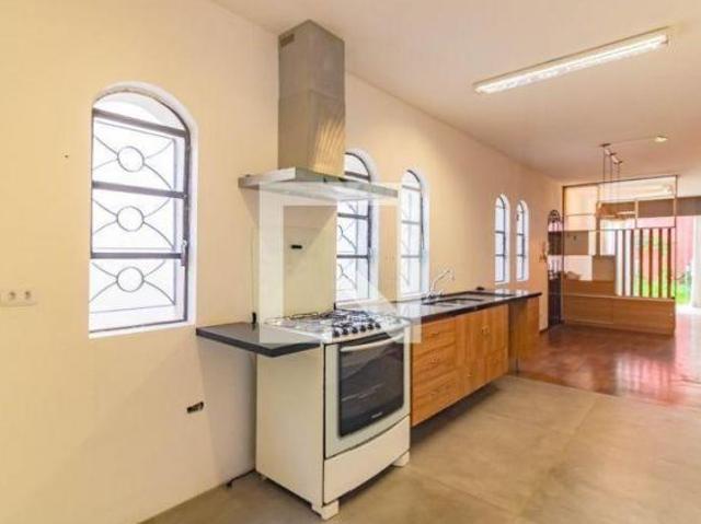 Casa à Venda Jabaquara, 4 Quartos, 213 m2
