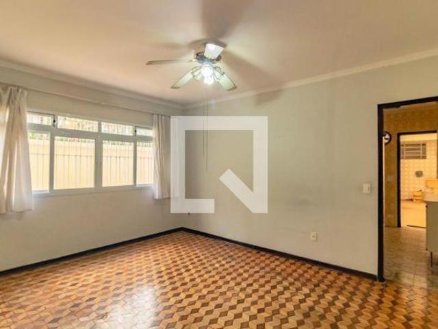 Casa à Venda Jabaquara, 4 Quartos, 250 m2