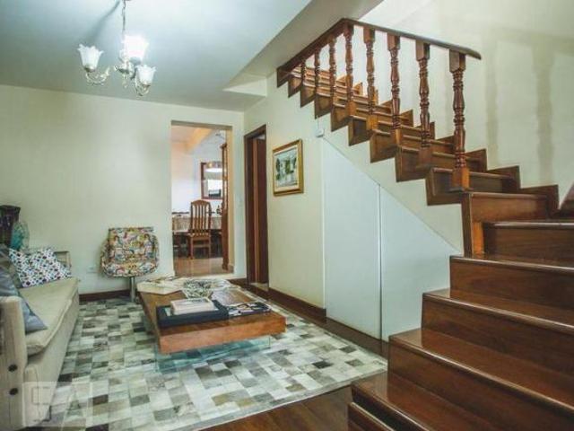 Casa à Venda Jabaquara, 4 Quartos, 250 m2