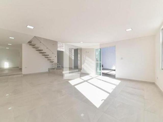 Casa à Venda Jabaquara, 4 Quartos, 250 m² São Paulo