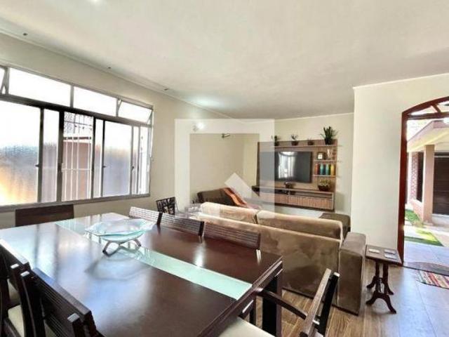 Casa à Venda Jabaquara, 4 Quartos, 270 m² São Paulo