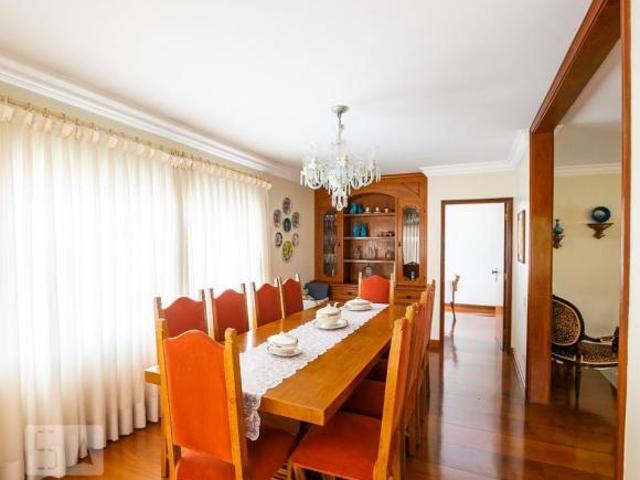 Casa à Venda Jabaquara, 4 Quartos, 380 m2