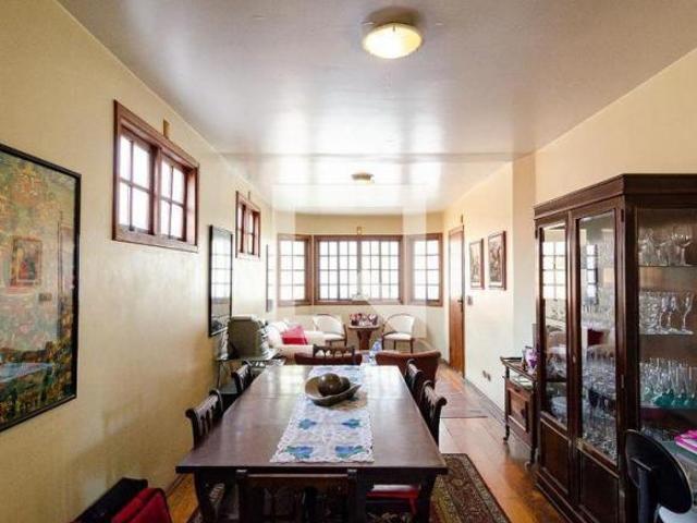 Casa à Venda Jabaquara, 5 Quartos, 330 m² São Paulo