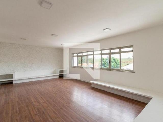 Casa à Venda Jabaquara, 5 Quartos, 370 m2