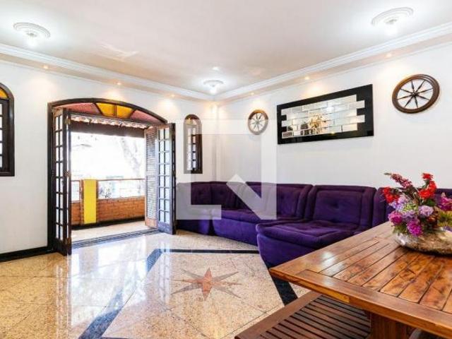 Casa à Venda Jabaquara, 6 Quartos, 200 m2