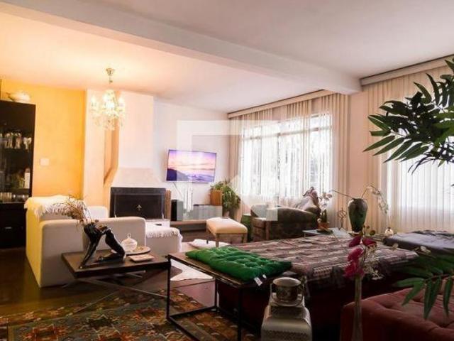 Casa à Venda Jabaquara, 6 Quartos, 290 m2