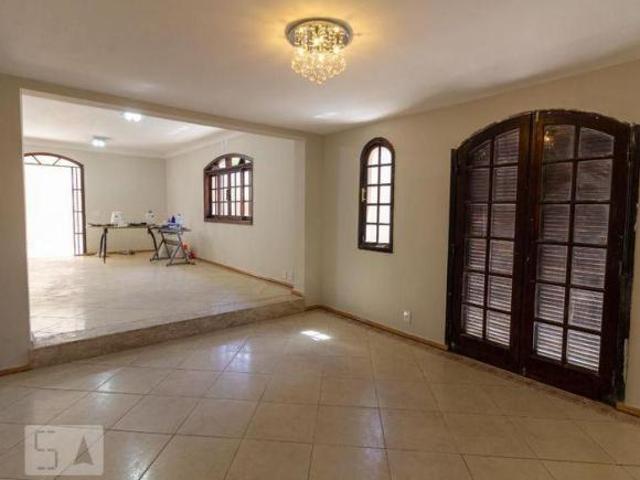 Casa à Venda Jaguaré, 5 Quartos, 330 m2