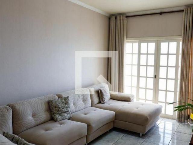 Casa à Venda Jaguaribe, 3 Quartos, 215 m2